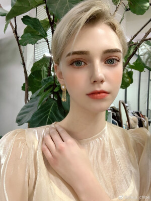 chuu-chloe 老婆绝美 - 堆糖